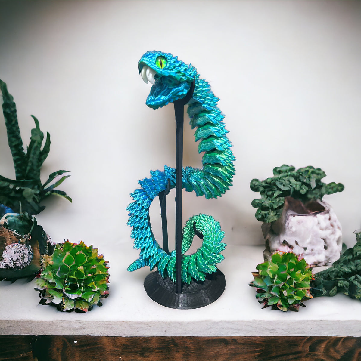 “Introducing the realistic Bush Viper with display stand: Raki Taki ex ...